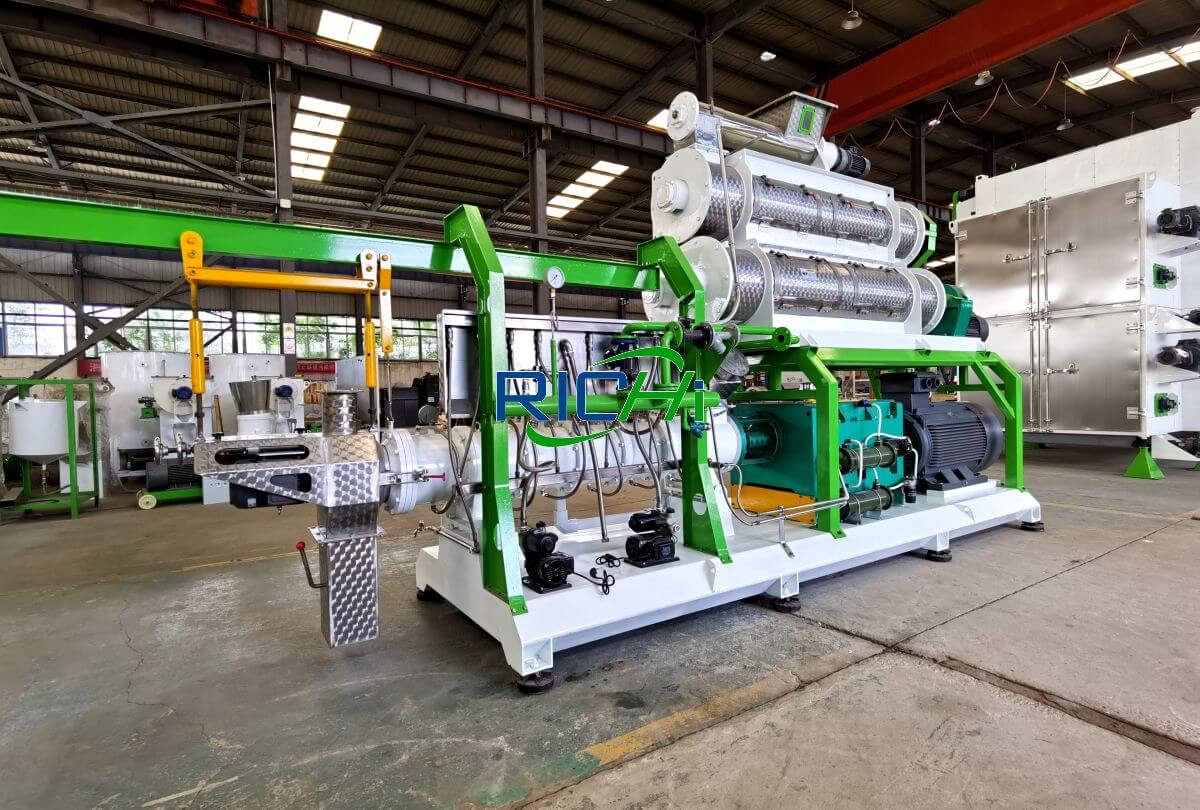 Hot Selling 0.15-12T/H Floating Fish Feed Extruder Machine Cost